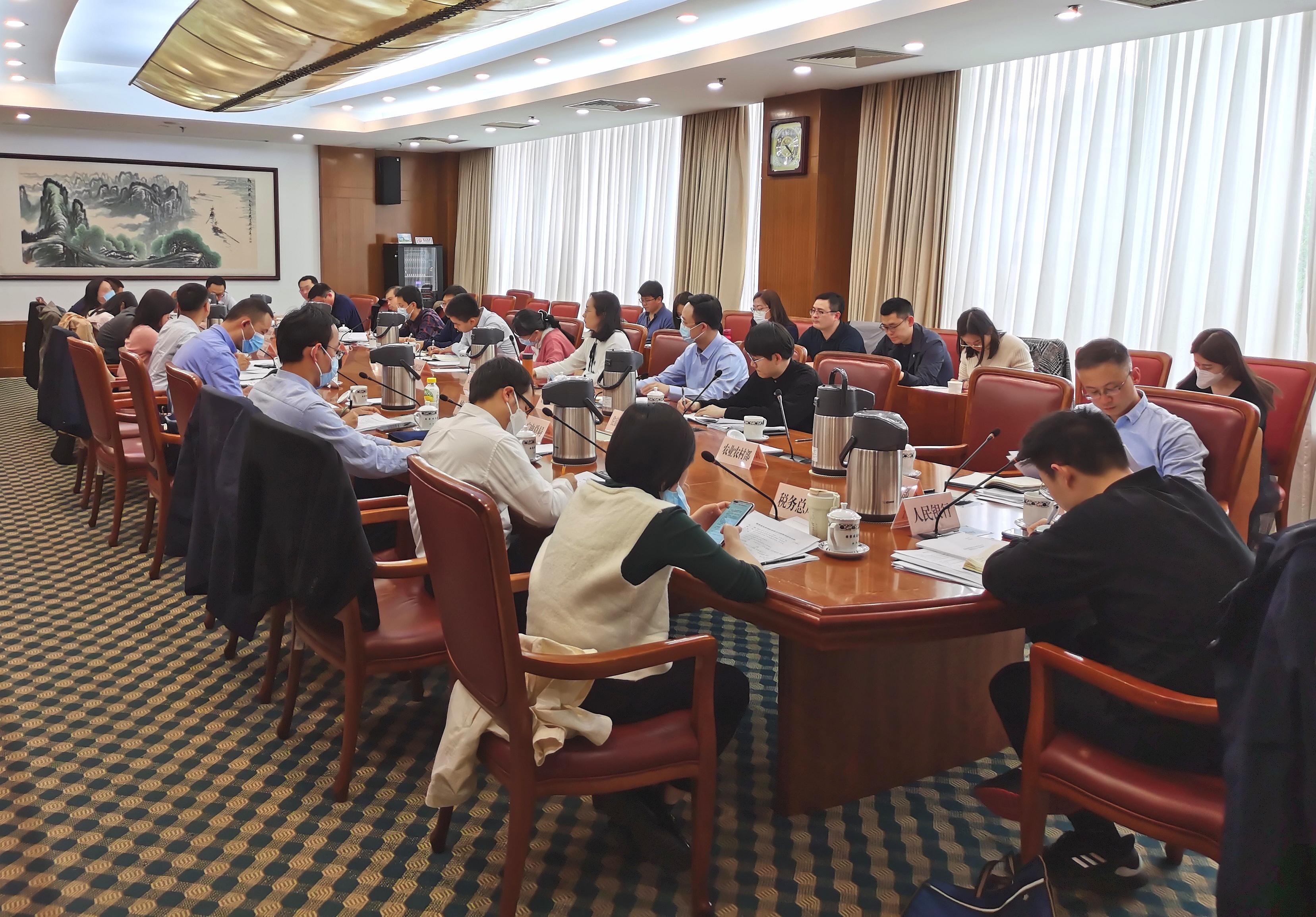 【产业司组织召开服务业发展部际联席会议联络员会议】-国家发展和改革委员会